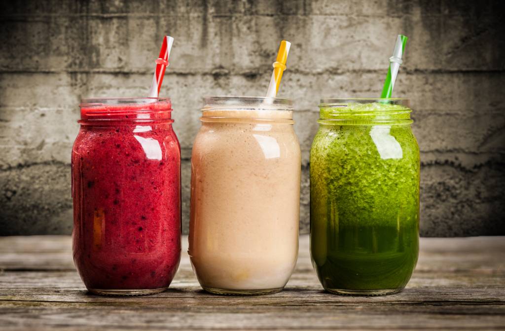 Curaloe USA - Healthy and easy fruit smoothies combined with Aloe Vera